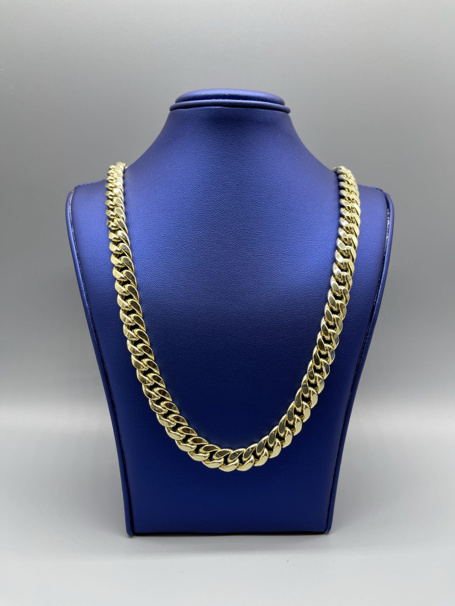 10KT Miami Cuban Chain VJ Diamond Orlando