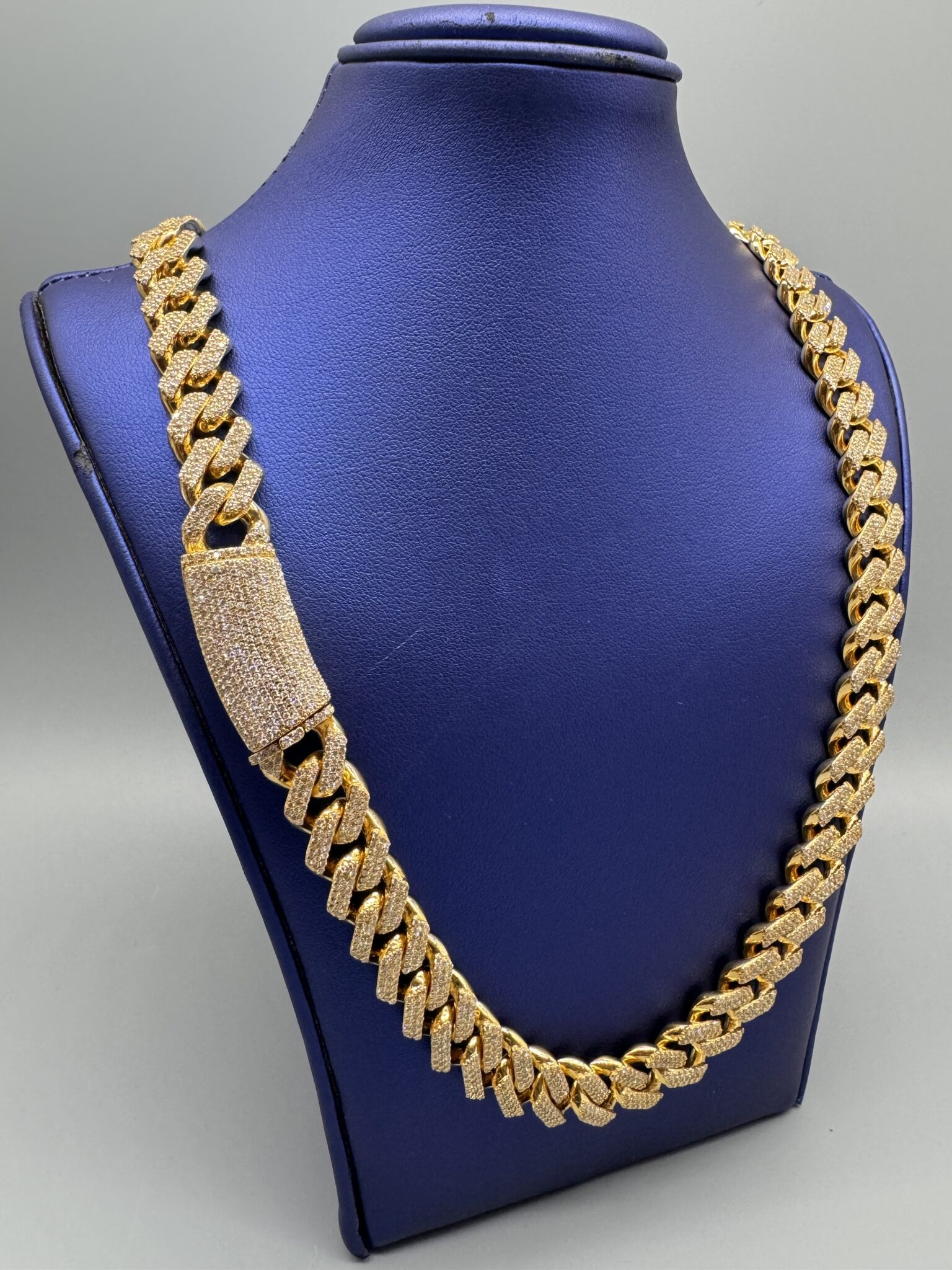 10KT Solid Gold 16.00CT Diamond Cuban Necklace 22” VJ Diamond Orlando